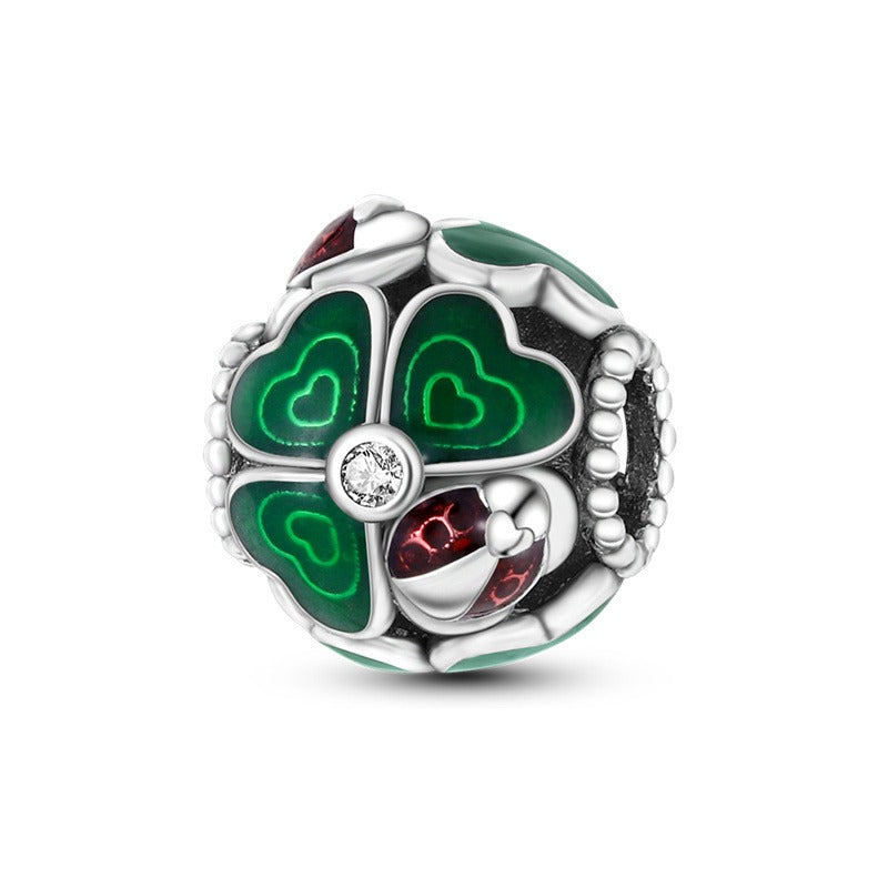 Charm Trebol & Mariquita – Charm Factory